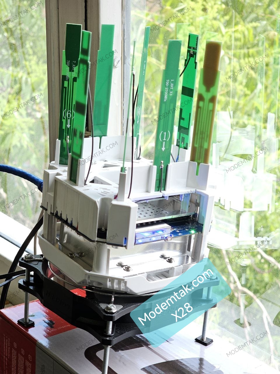 مودم سیم کارتی ZLT X28 TDLTE/5G/4G - فروشگاه مودم تک